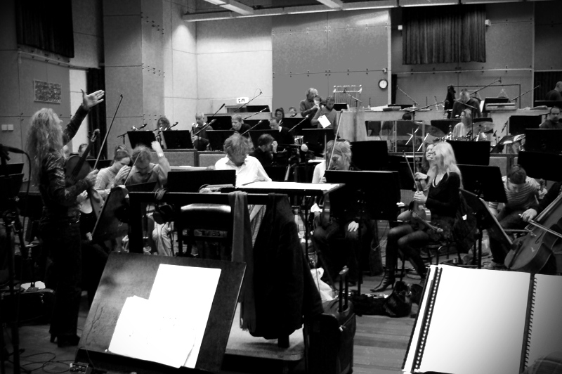 Noneuclid – Rehearsal with Metropole Orkest – Linus Klausenitzer